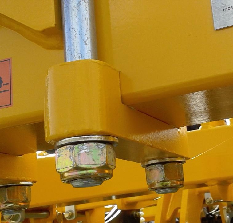 Contre-bride à ergots (AP/1700) à vendre sur My Agrisem.